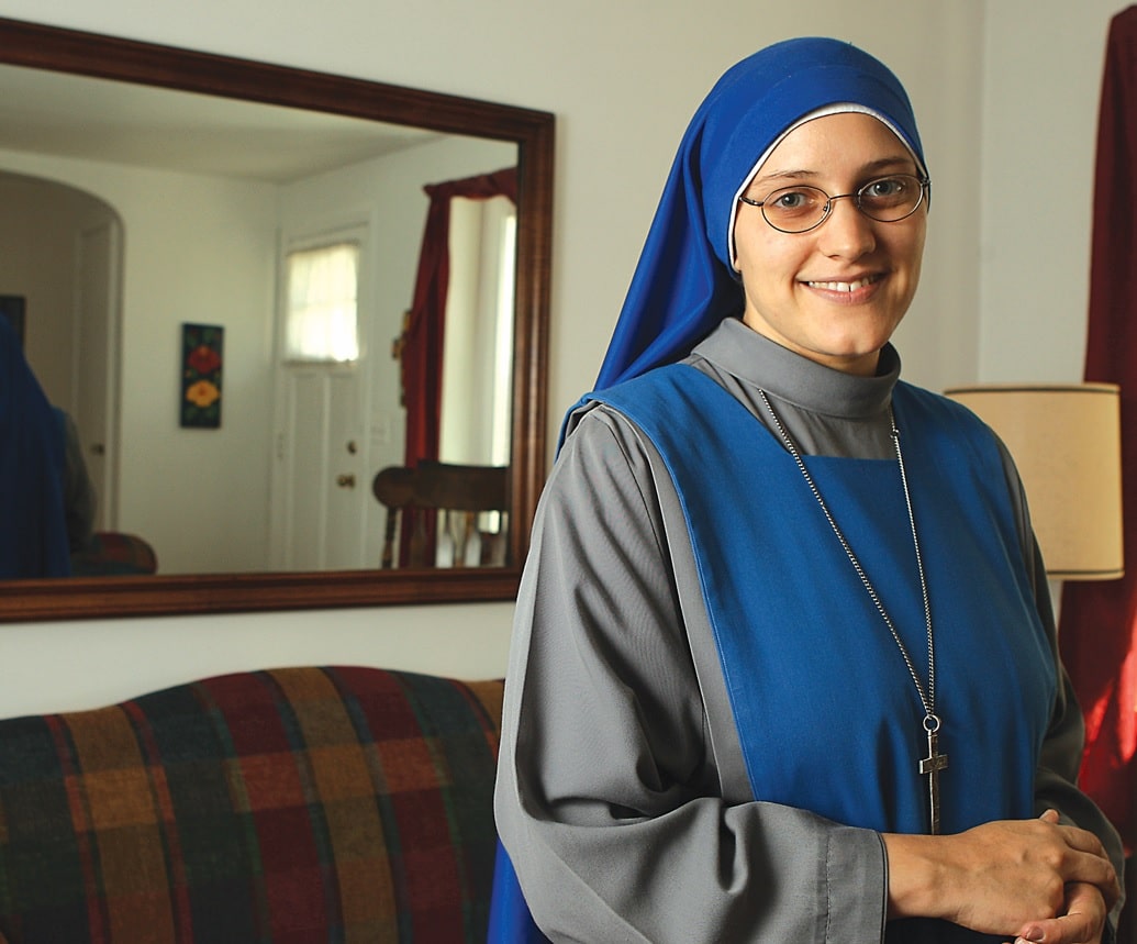 Baltimore woman professes final vows - Catholic Review