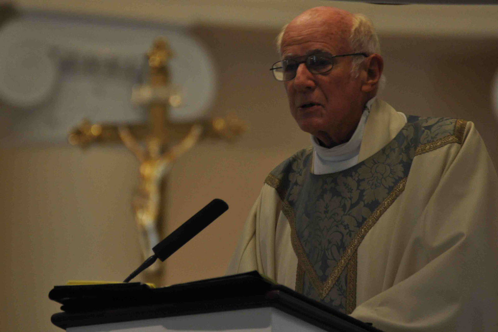 Monsignor Tewes, former pastor and mentor to future priests, dies ...