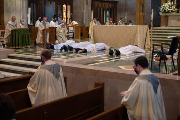 Emotions run high as Baltimore Archdiocese ordains five to priesthood ...