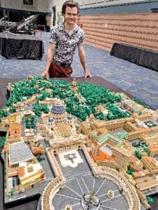Architect turns 67,000 tiny LEGO pieces into Vatican City State replica ...