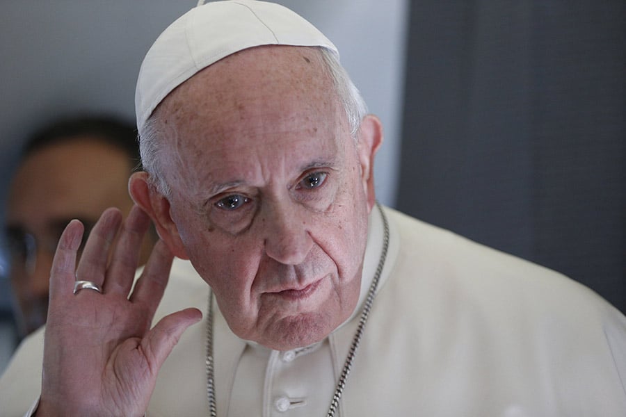 Pope says news reporting requires better listening, more objectivity ...