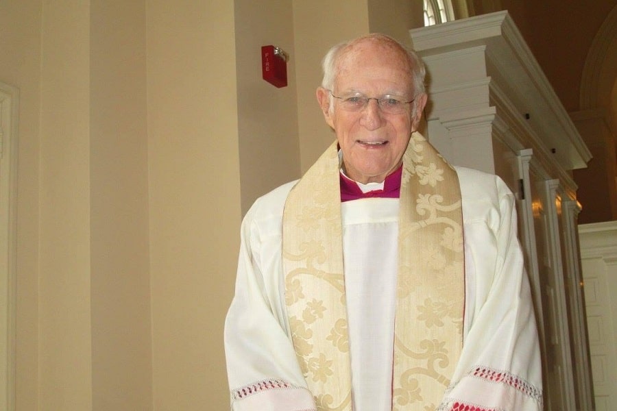 Through a child’s eyes - Catholic Review