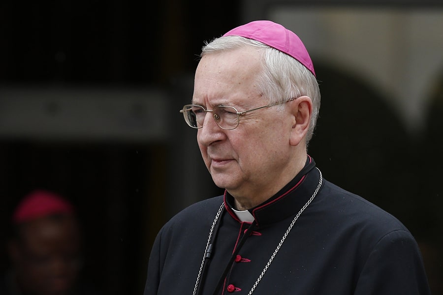 Returning from Ukraine, Polish archbishop urges Vatican to revise ...