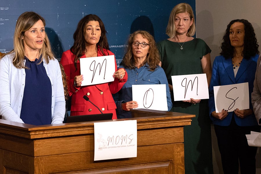 Moms' group protests ruling striking down abortion laws - Catholic Review