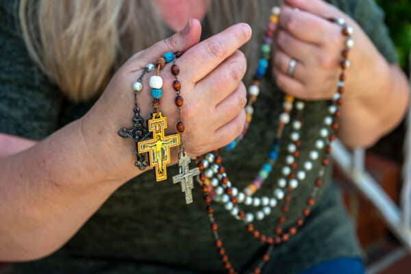 Rally participants gather near U.S. Capitol to pray rosary for the ...