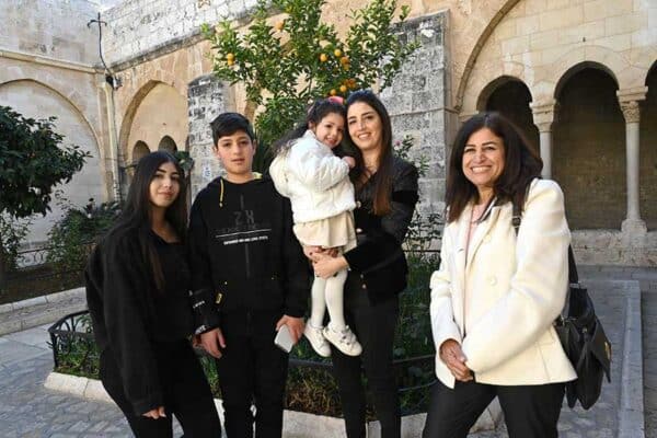 Violence worries church leaders, but tourists buoy Bethlehem residents ...