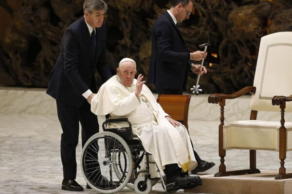 Cries for peace can't be ignored, pope says at interreligious meeting ...