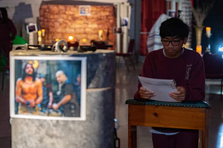 Fullerton Passion Walk a ‘deeply moving’ experience - Catholic Review