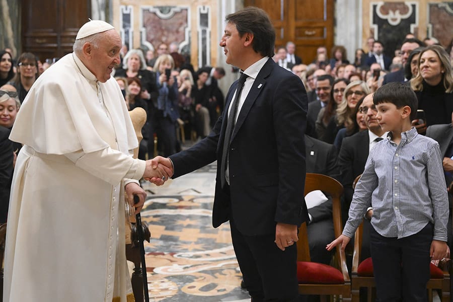 Pope: Politicians must save, not squander, assets for future ...