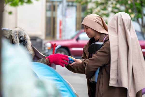 Sisters Poor of Jesus Christ bring love to troubled streets - Catholic ...