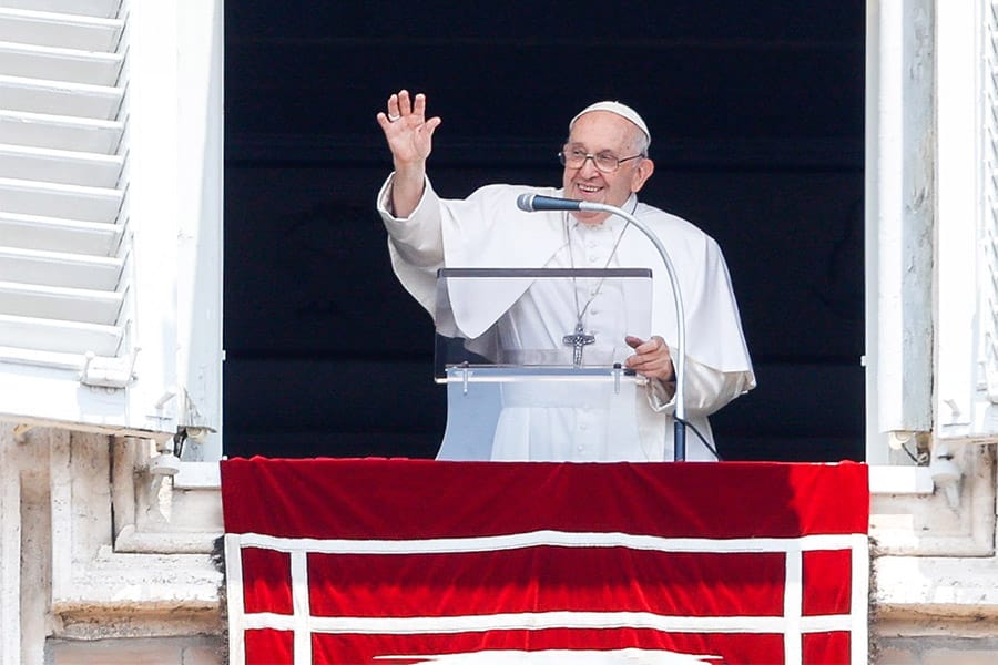 El Papa reza el Ángelus y agradece las oraciones por su recuperación ...