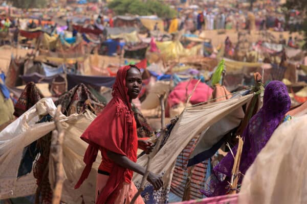 Raging conflicts all over the world drive migration and displacement ...