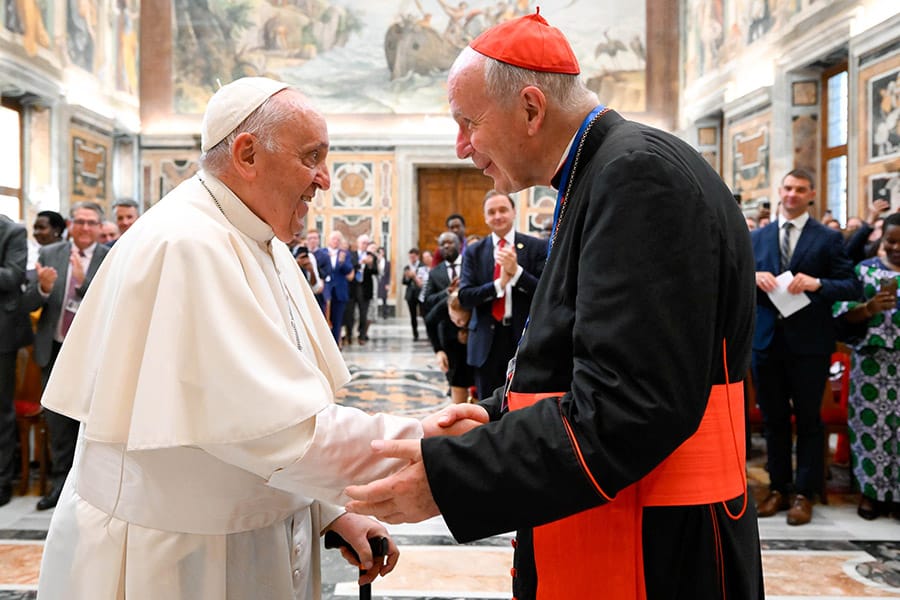 World needs politicians who uphold Catholic social teaching, pope says ...