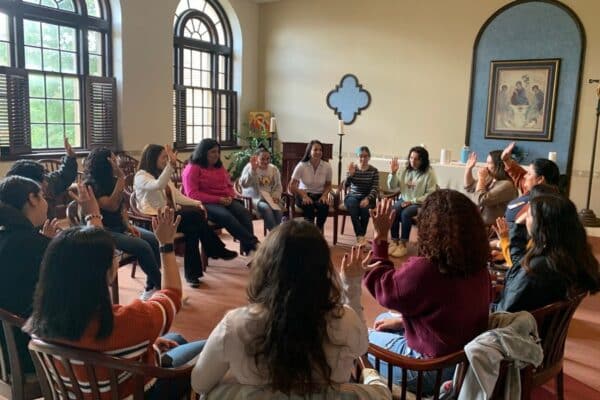 El Salvador martyrs inspire hope in Hispanic immigrants - Catholic Review