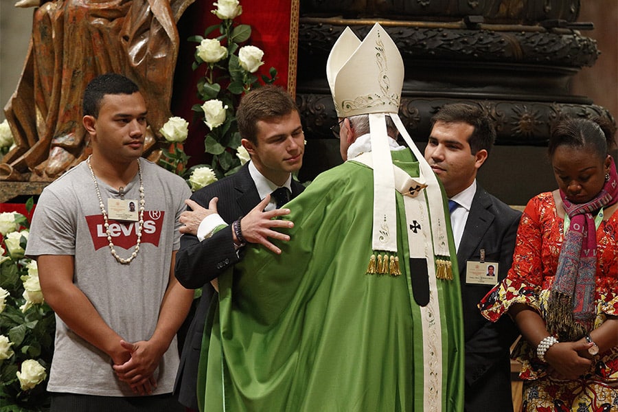 Church and world need young people's involvement, synod fathers say ...