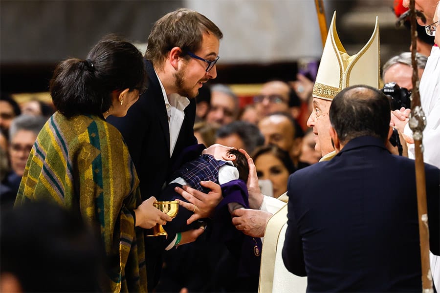 Message of Guadalupe based in simplicity, not ideology, pope says ...