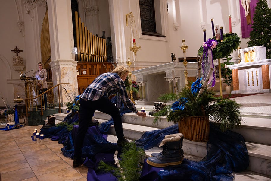 Memorial services around country honor fallen homeless - Catholic Review