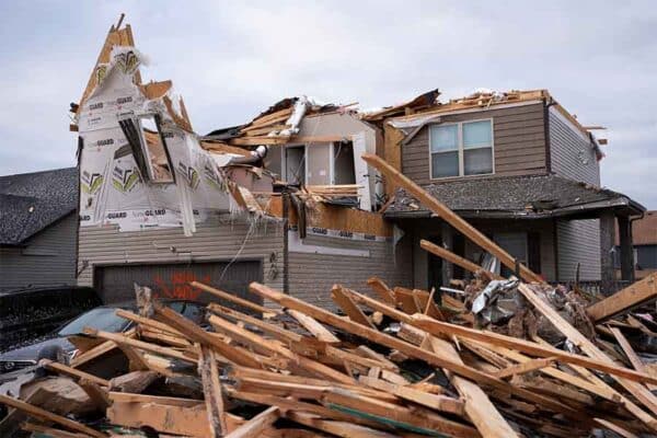 Tennessee tornadoes strike nearly to the day of 2021 deadly storm ...