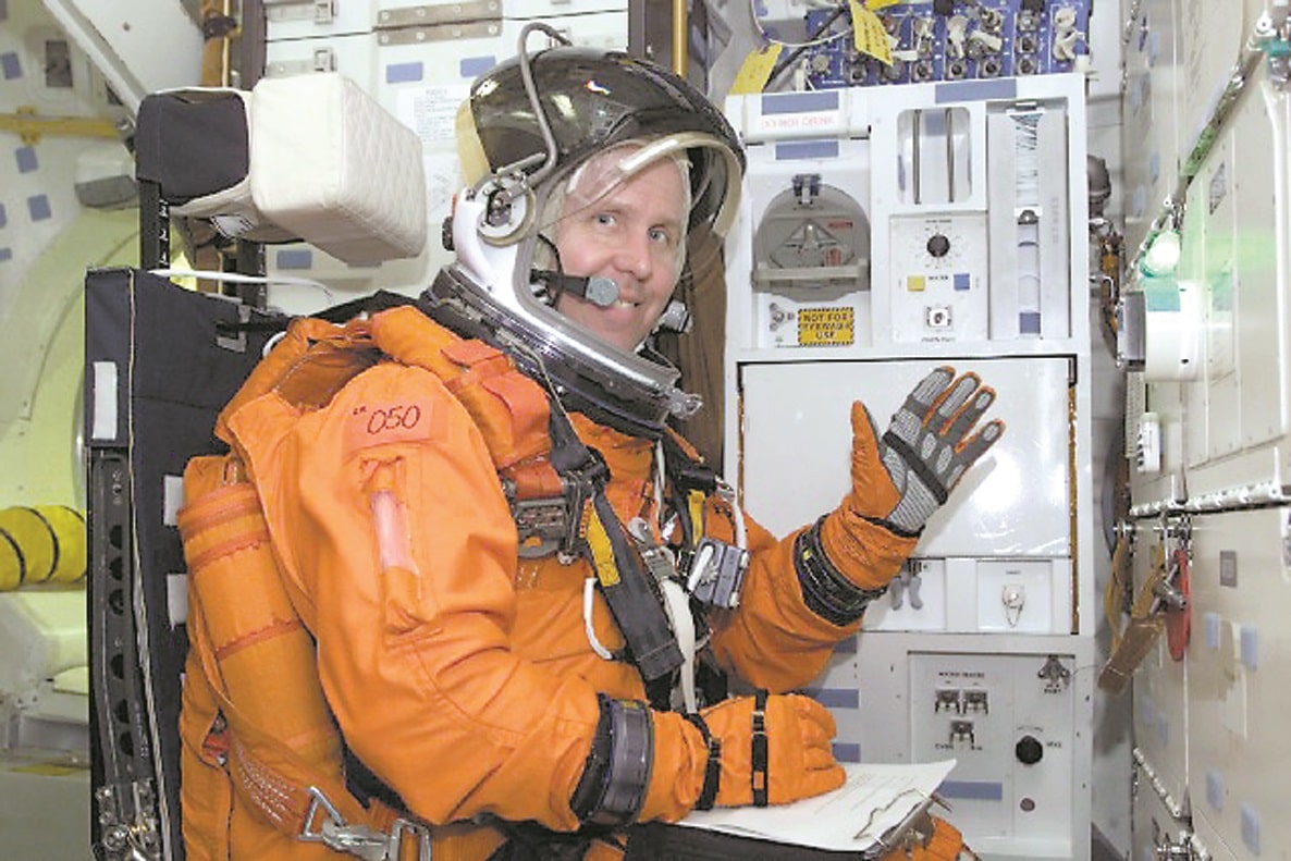 Catholic astronaut from Essex to head for space station aboard shuttle ...