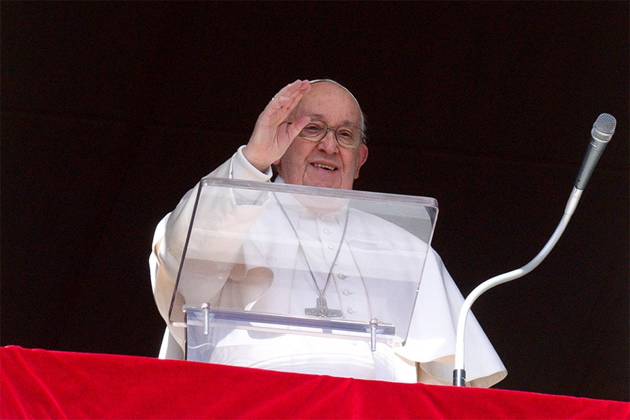 Pope proposes Lenten resolution: Keep your eyes on Jesus - Catholic Review