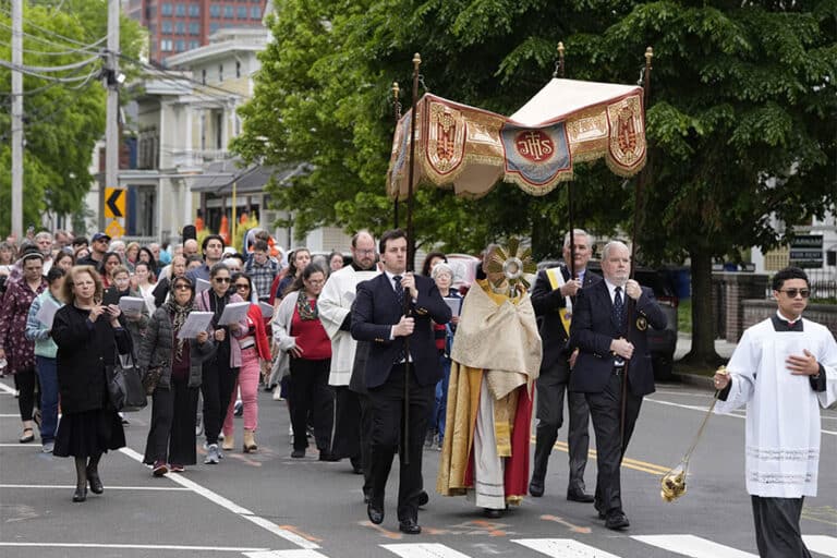 National Eucharistic Pilgrimage journeys begin on Pentecost, inviting torrents of grace on U.S ...