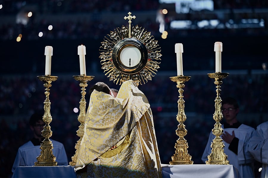 NEC Baltimore travelers enthused about growing closer to Eucharist ...