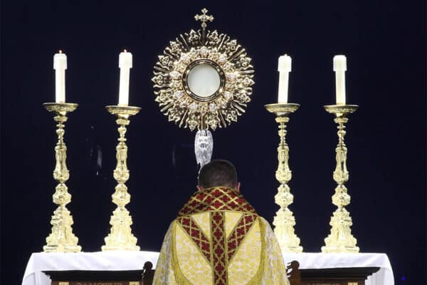 Will Sister Ita Ford be a saint?/ Refusing Communion - Catholic Review