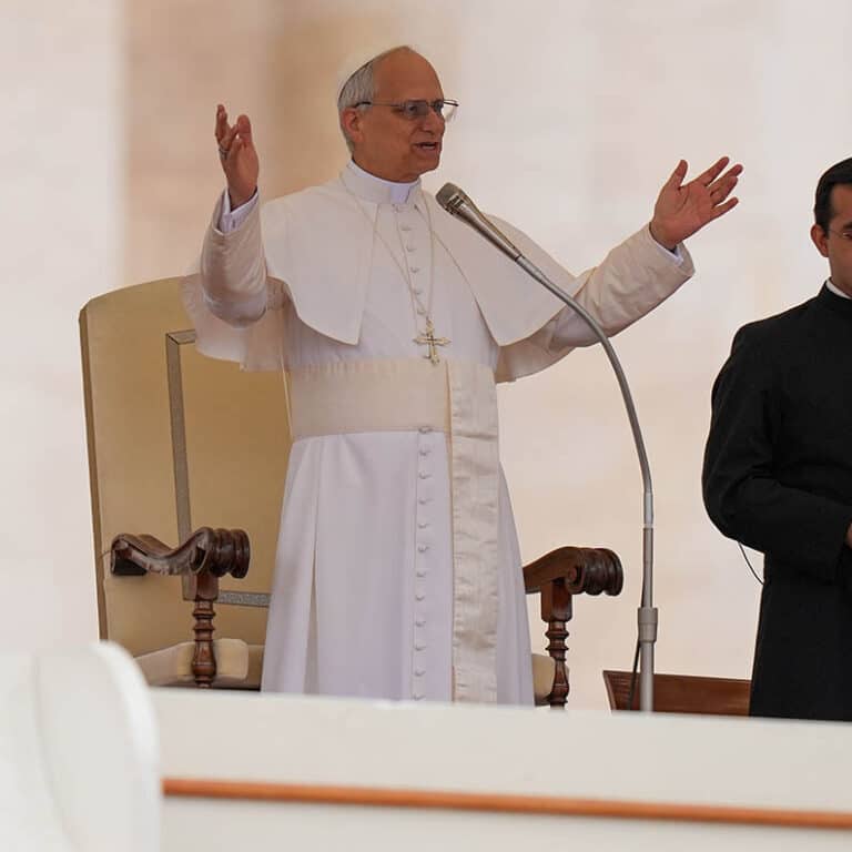 God's love is generous, not calculating, pope says at first audience ...