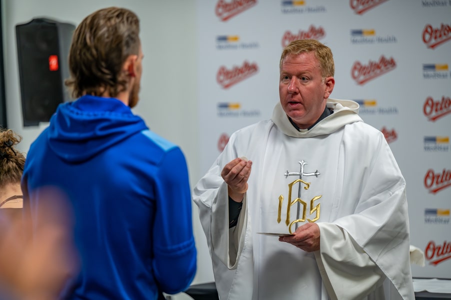 Jesuit priest celebrates Mass at Orioles’ Sunday home games - Catholic ...