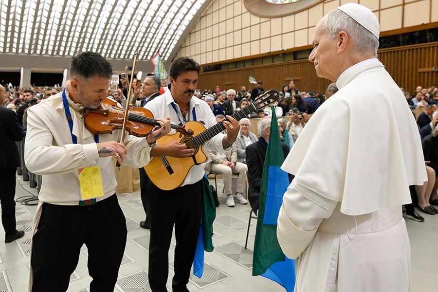 Journey toward Catholic-Orthodox unity began with an embrace, pope says ...
