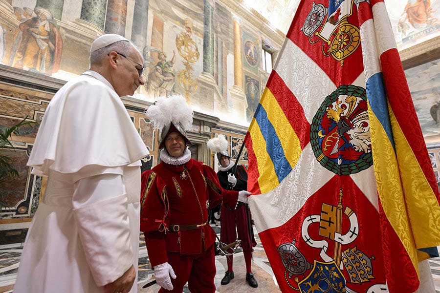 Pope tells Swiss Guards they need each other to be all they can be ...