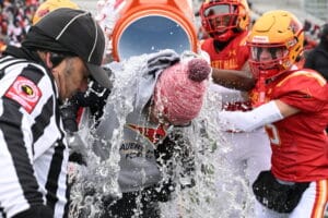 Calvert Hall holds off Loyola Blakefield to claim a 28-24 victory in ...